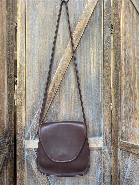 Coach | Bags | Coach Vintage Lindsay Crossbody Bag Dark Brown Mahogany ...